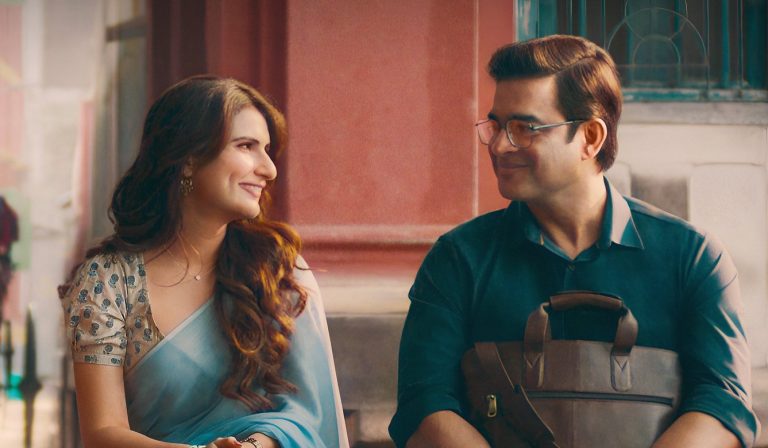 Madhavan & Fatima Sana Shaikh in Netflix's Aap Jaisa Koi